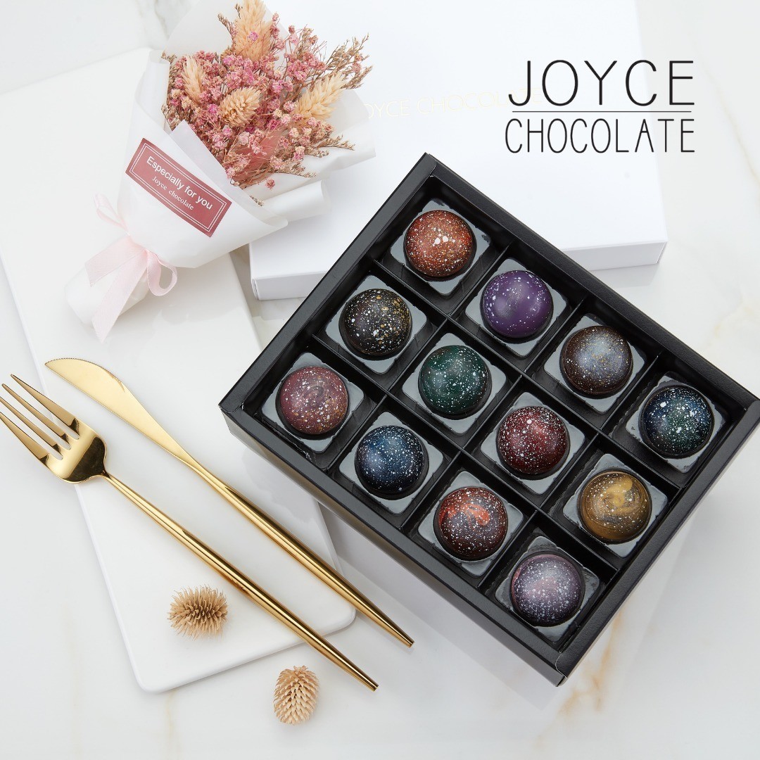 JoyceChocolate :: 產品介紹 :: 星球巧克力禮盒12顆入(球形) | Joyce Chocolate